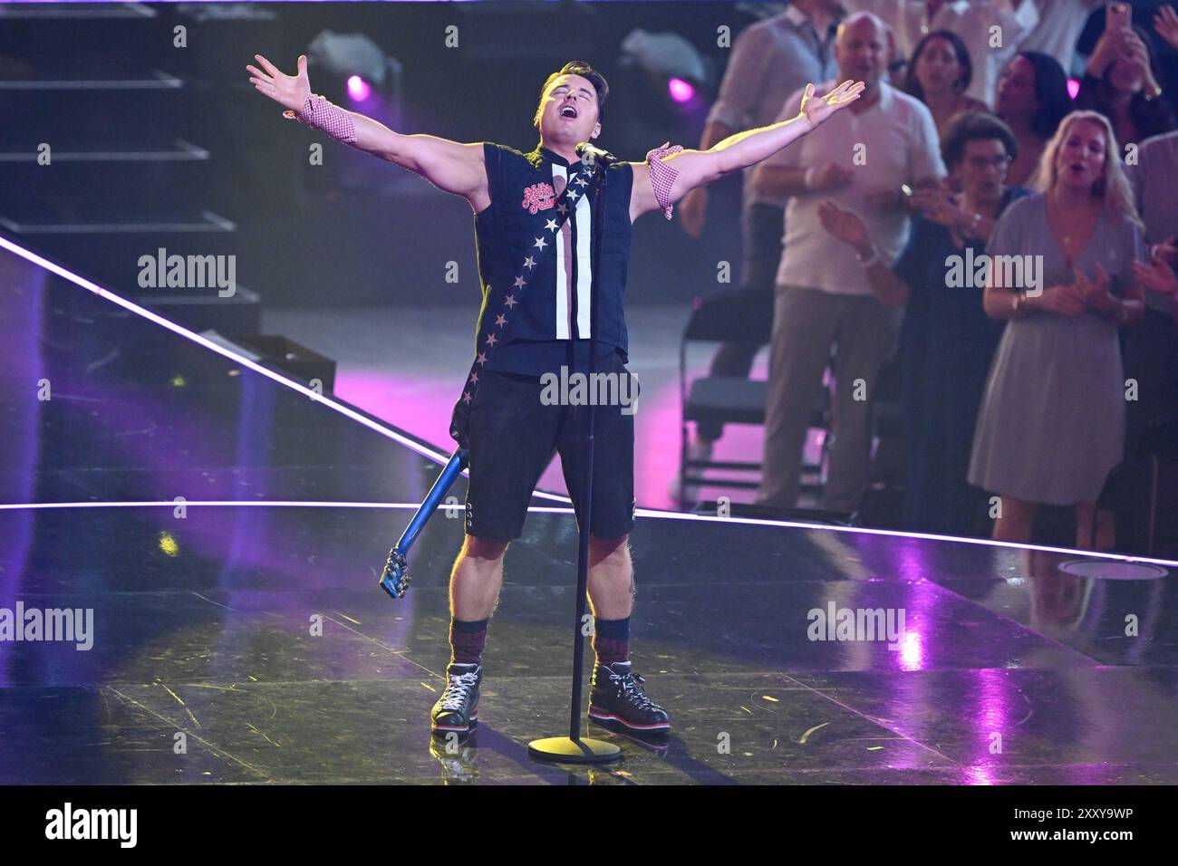 DIE GIOVANNI ZARRELLA SHOW 2024 Uhr 24.08.2024 in der Westfalenhalle in Dortmund Andreas ...