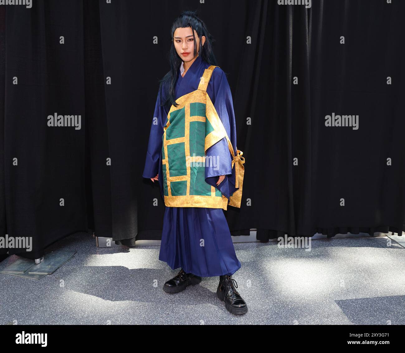 Cosplayer Vincent aus Brooklyn ist in Kostümen gekleidet, als Geto ...