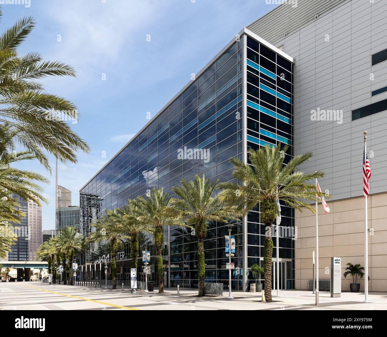 Das Kia Center, ehemals Amway Center, ist eine Mehrzweckarena im ...