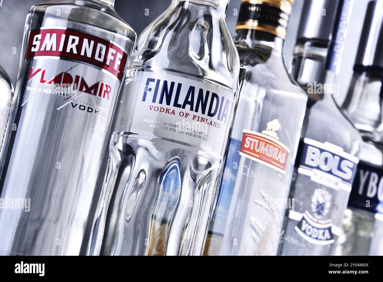 Wodka marken -Fotos und -Bildmaterial in hoher Auflösung – Alamy