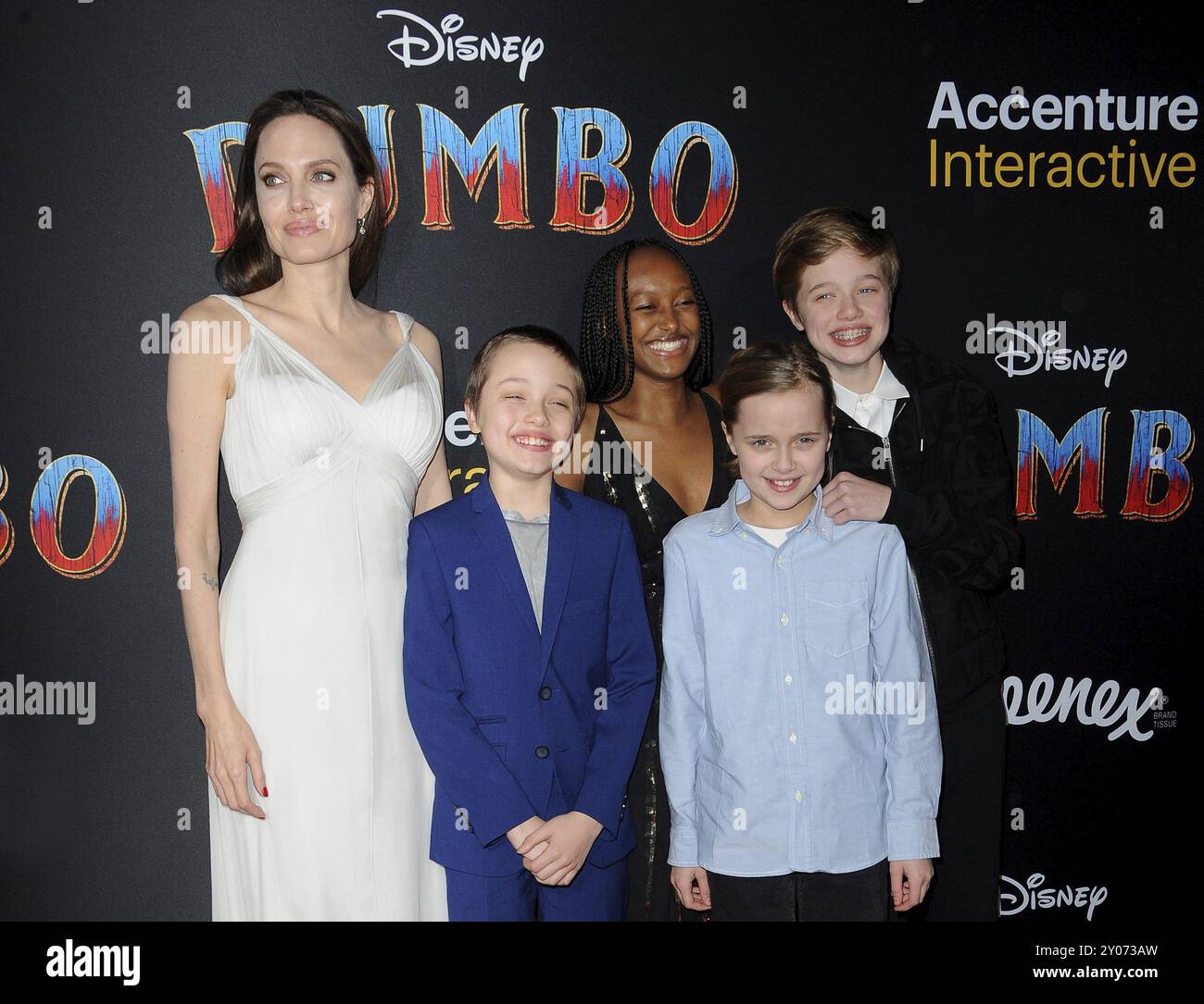 Angelina Jolie, Knox Leon Jolie-Pitt, Zahara Marley Jolie-Pitt ...