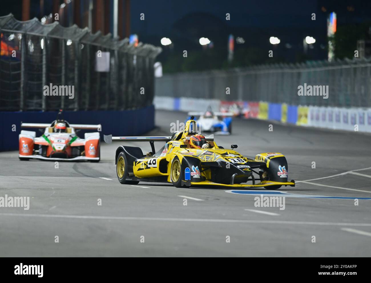 Chennai, INDIEN. September 2024. Die F4-Rennwagen sind in Rennen 2 der ...