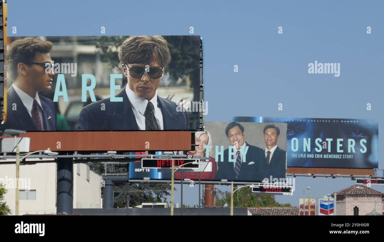 Los Angeles, Kalifornien, USA 31. August 2024 Erik und Lyle Menendez Monsters Netflix Billboards ...