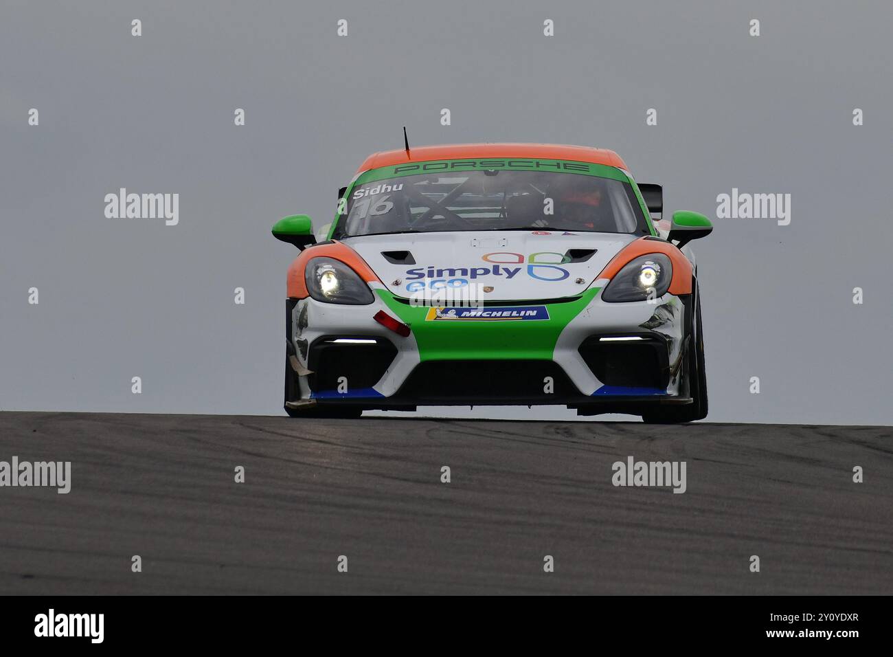 Bal Sidhu, Porsche 718 Cayman GT4 RS Clubsport, Xentek Motorsport ...
