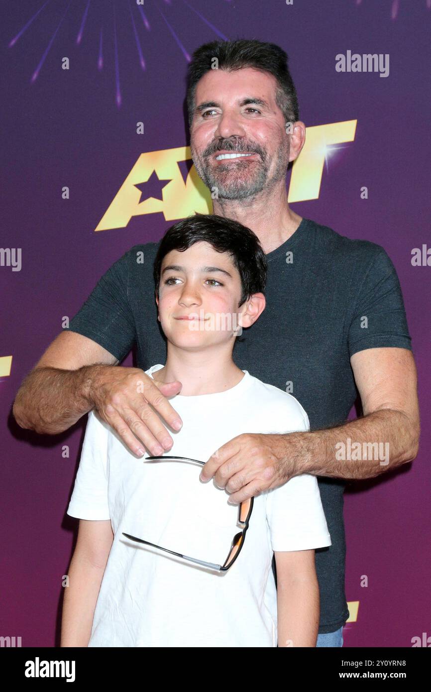 Simon Cowell, Eric Cowell bei Arrivals for AMERICA's GOT TALENT Season ...