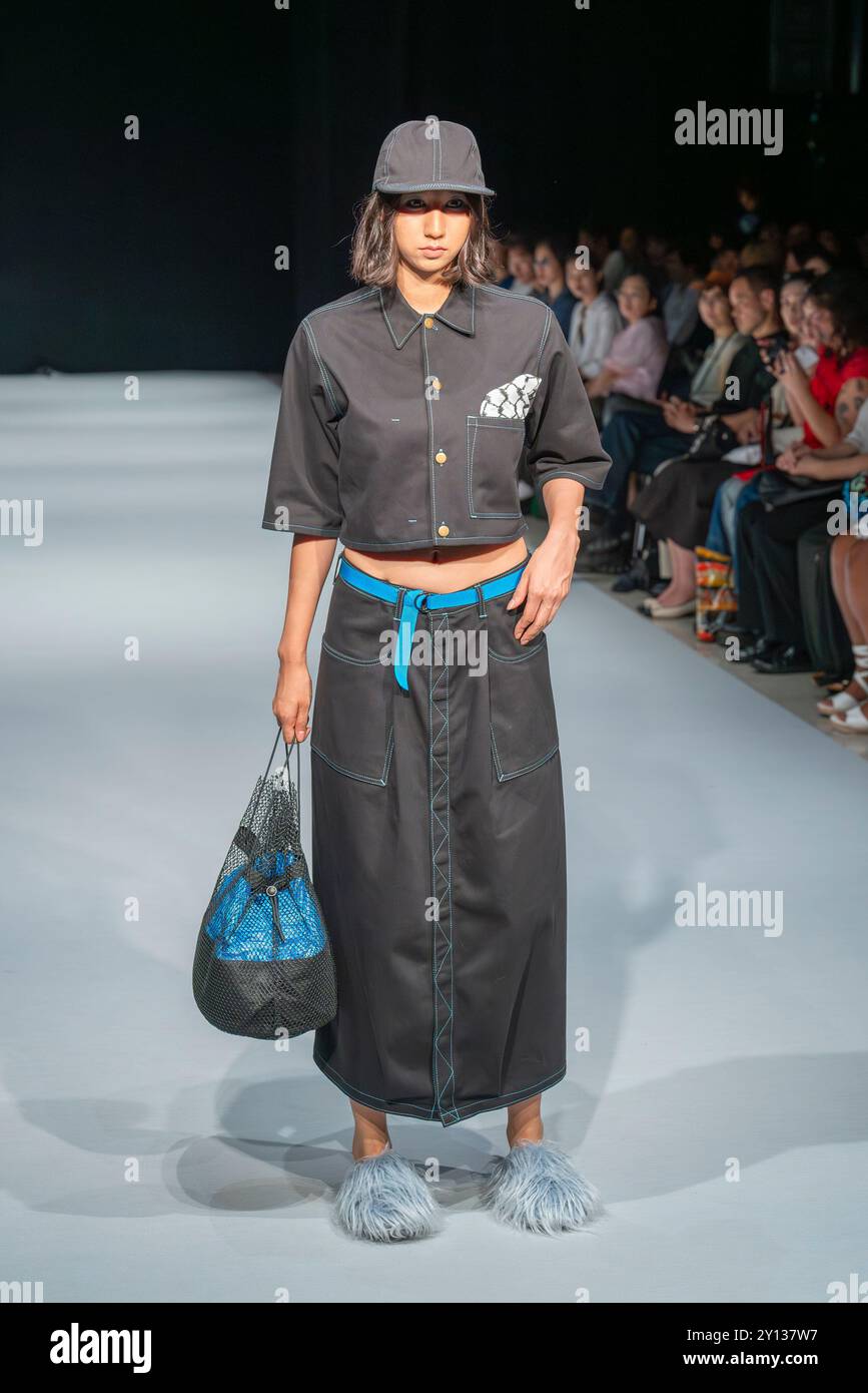Tokio, Japan. September 2024. Fashion Runway Model, 3. September 2024 ...