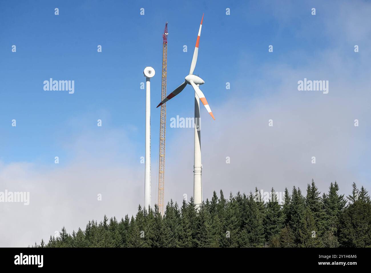 Windkraftanlage, Holzschlägermatte, Schauinsland, Baustelle, Symbolbild, Montage, Windrad ...