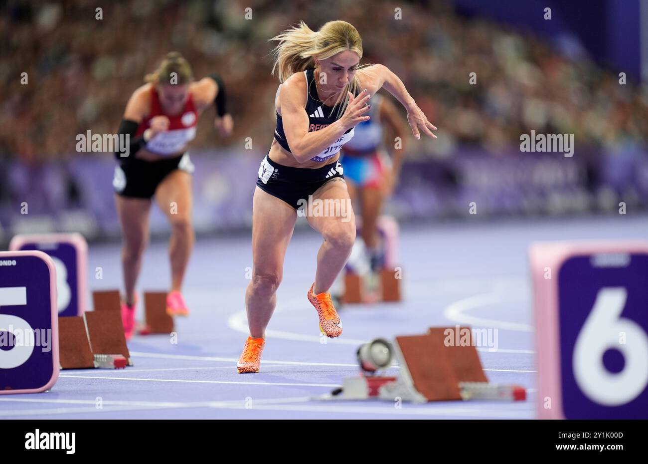 Der Brite Ali Smith während des 400m - T38 Finales der Frauen im Stade ...