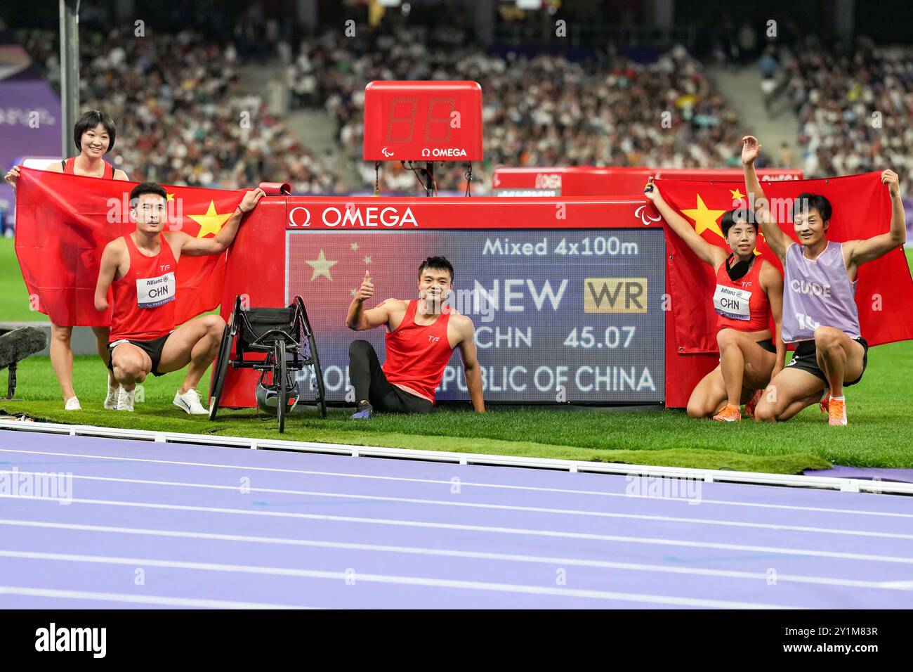 Peking, Frankreich. September 2024. Wen Xiaoyan, Wang Hao, Hu Yang, Zhou Guohua und der Guide ...