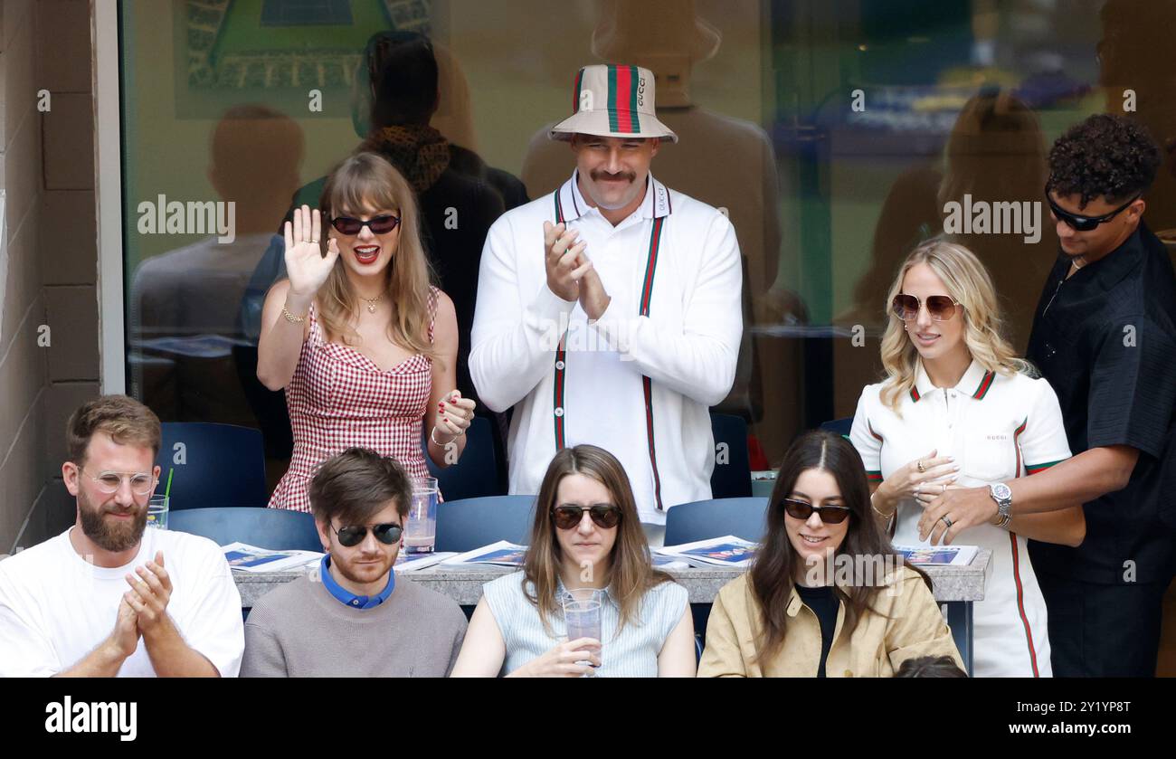 New York, Usa. September 2024. Taylor Swift und Travis Kielce sehen ...