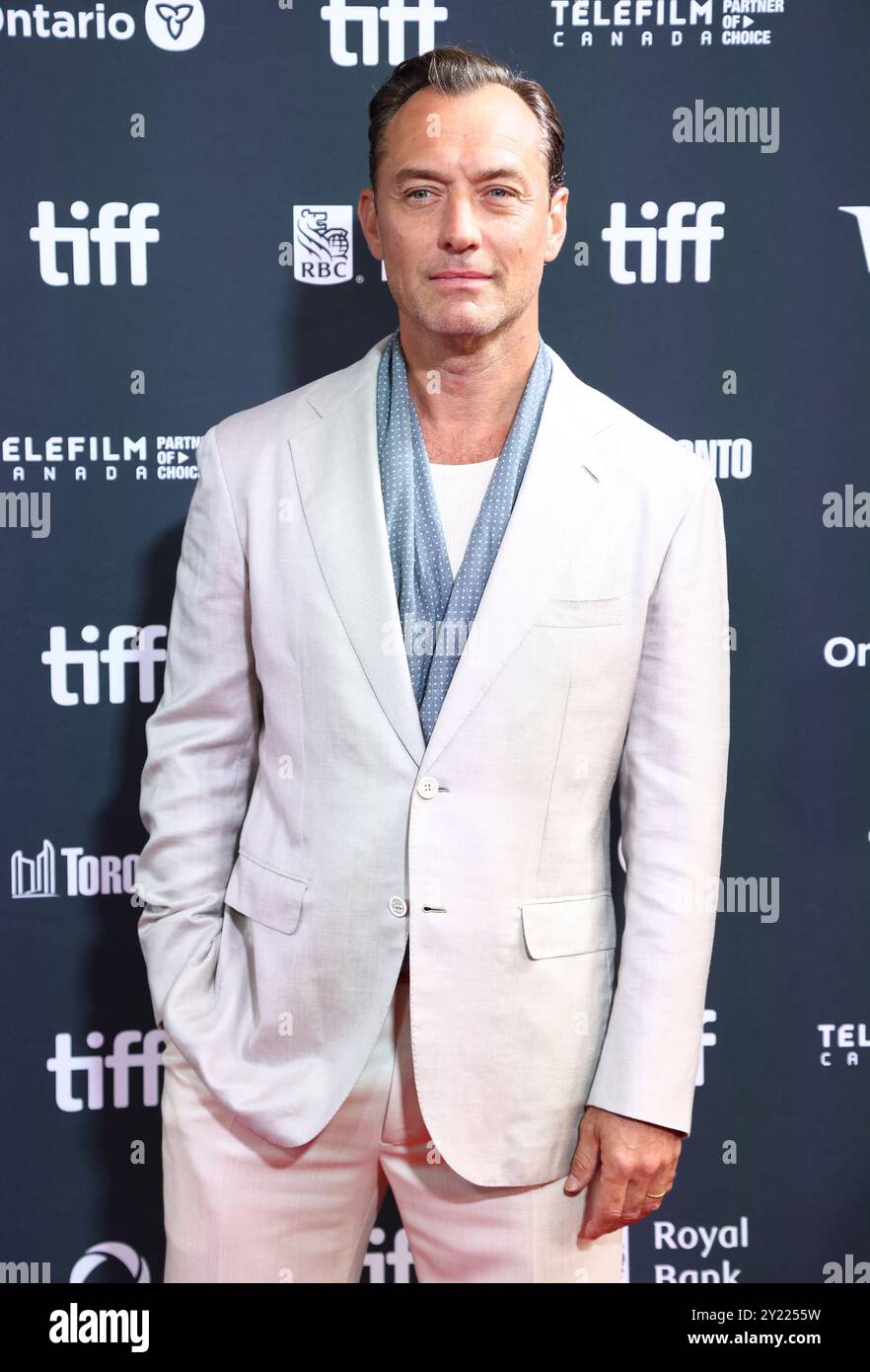 Toronto, Kanada. September 2024. Jude Law kam zur Premiere von Eden ...