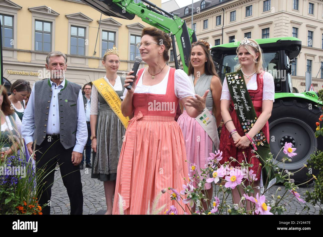 Günther Felssner BBK Praesident Christine Singer Bayerische ...