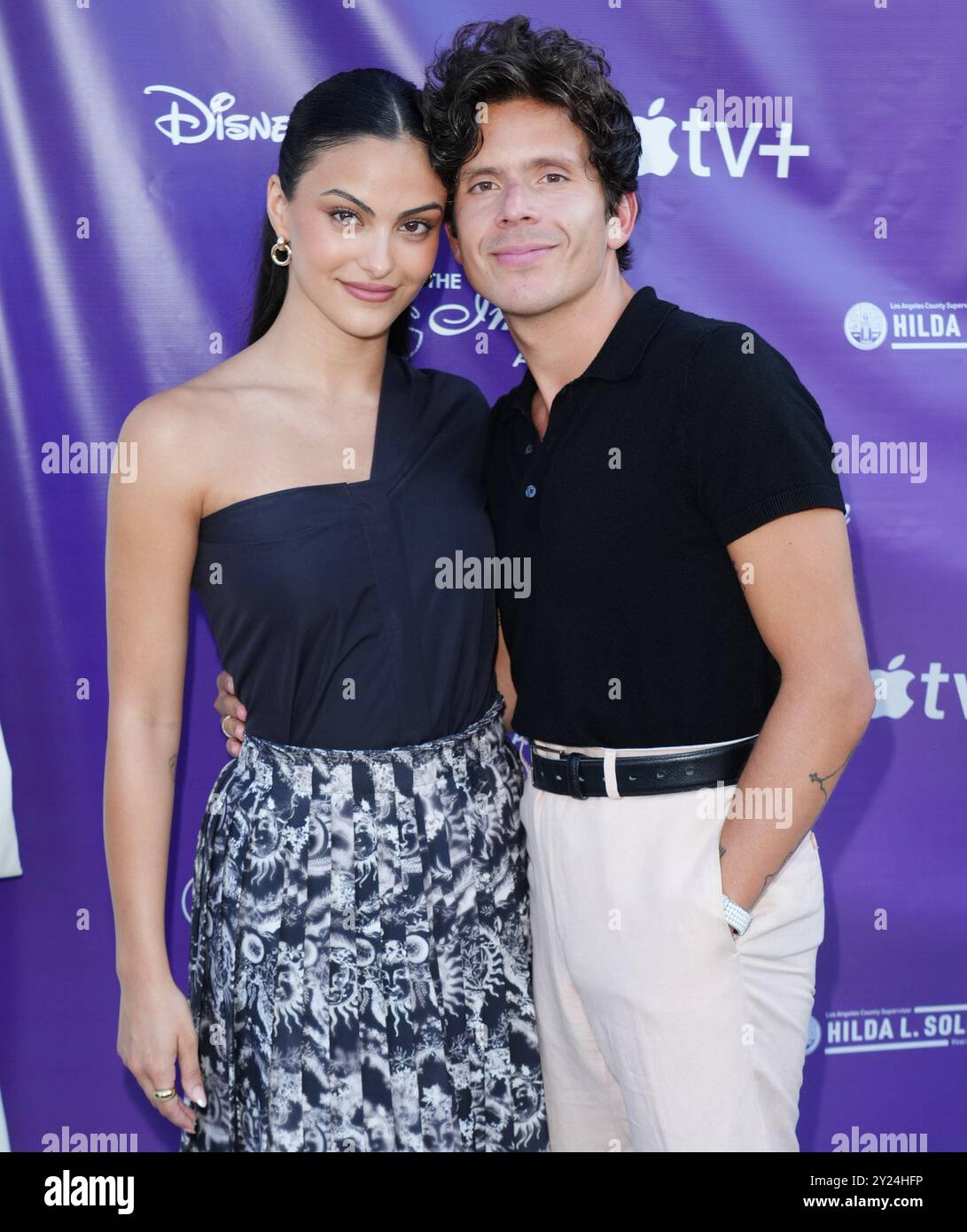 (L-R) Camila Mendes und Rudy Mancuso bei den 39. Jährlichen Imagen Awards, die am Sonntag, den 8 ...