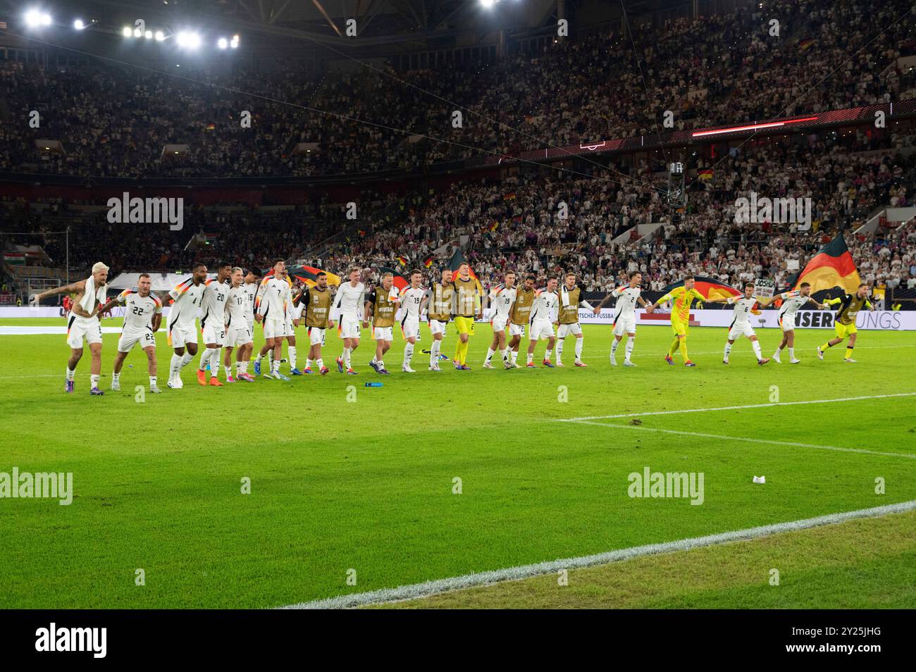 Schlussjubel Deutschland, la ola Welle, Jubel, Jubel, Freude, cheers ...