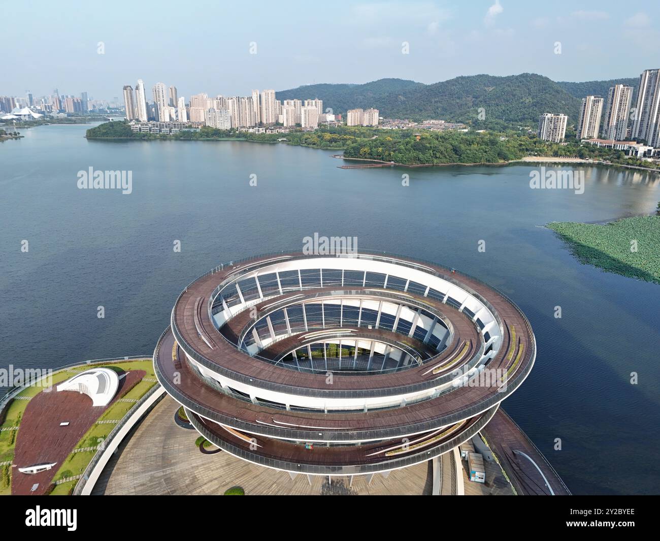 CHANGSHA, CHINA - 9. SEPTEMBER 2024 - Luftaufnahme am 9. September 2024 ...