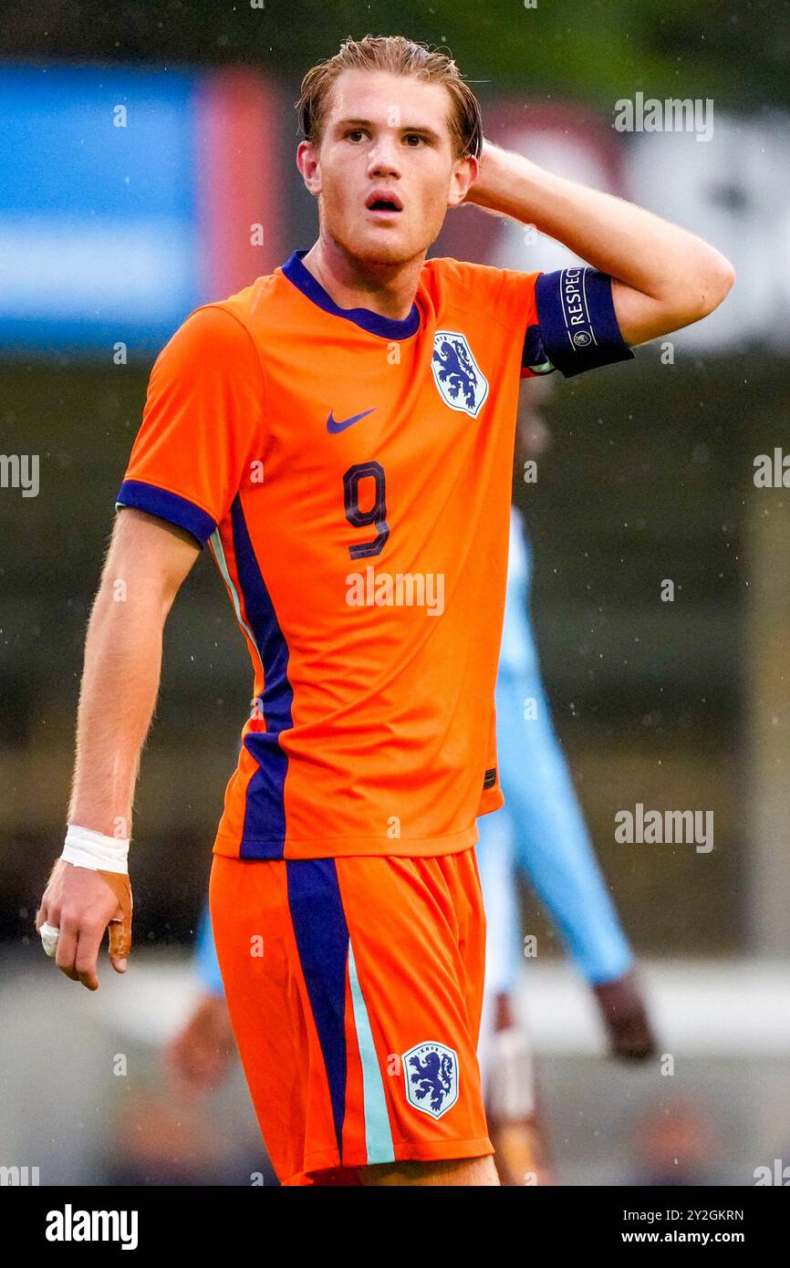 ’S-GRAVENZANDE , 10-09-2024 , Juliana Sportpark , Saison 2024 / 2025 ...