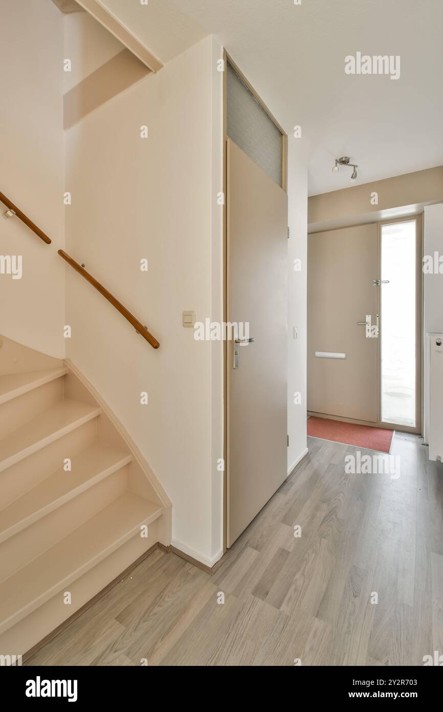 Gut beleuchtete obere ebene -Fotos und -Bildmaterial in hoher Auflösung ...