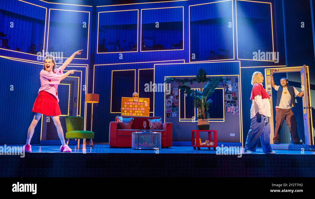 Garrick Theatre, London, Großbritannien. September 2024. Die Besetzung ...