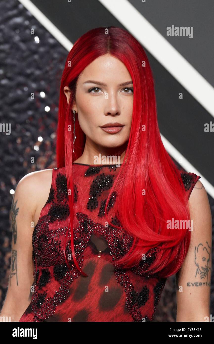 Ny. September 2024. Halsey bei Ankunft für MTV VMAs 2024 - Ankunftstage ...