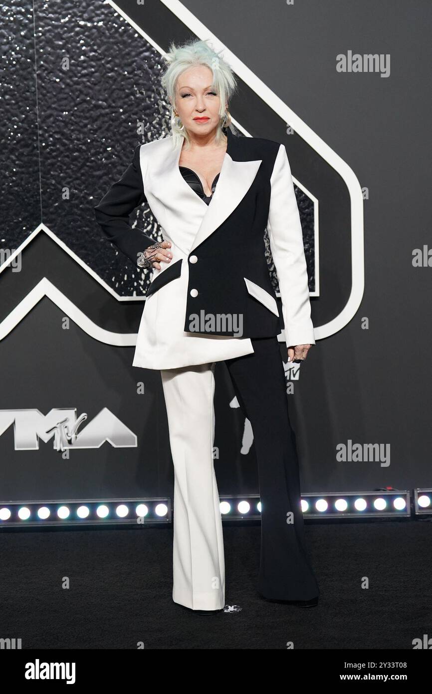 Ny. September 2024. Cyndi Lauper bei Ankunft für MTV VMAs 2024 ...