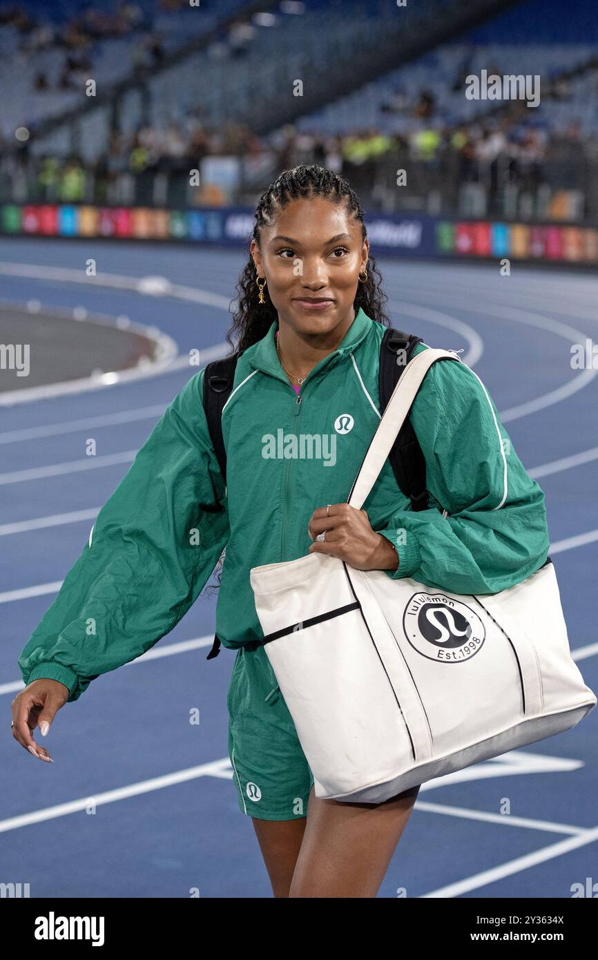 Tara Davis-Woodhall (USA), Siegerin der Weitsprung-Frauen bei der ...