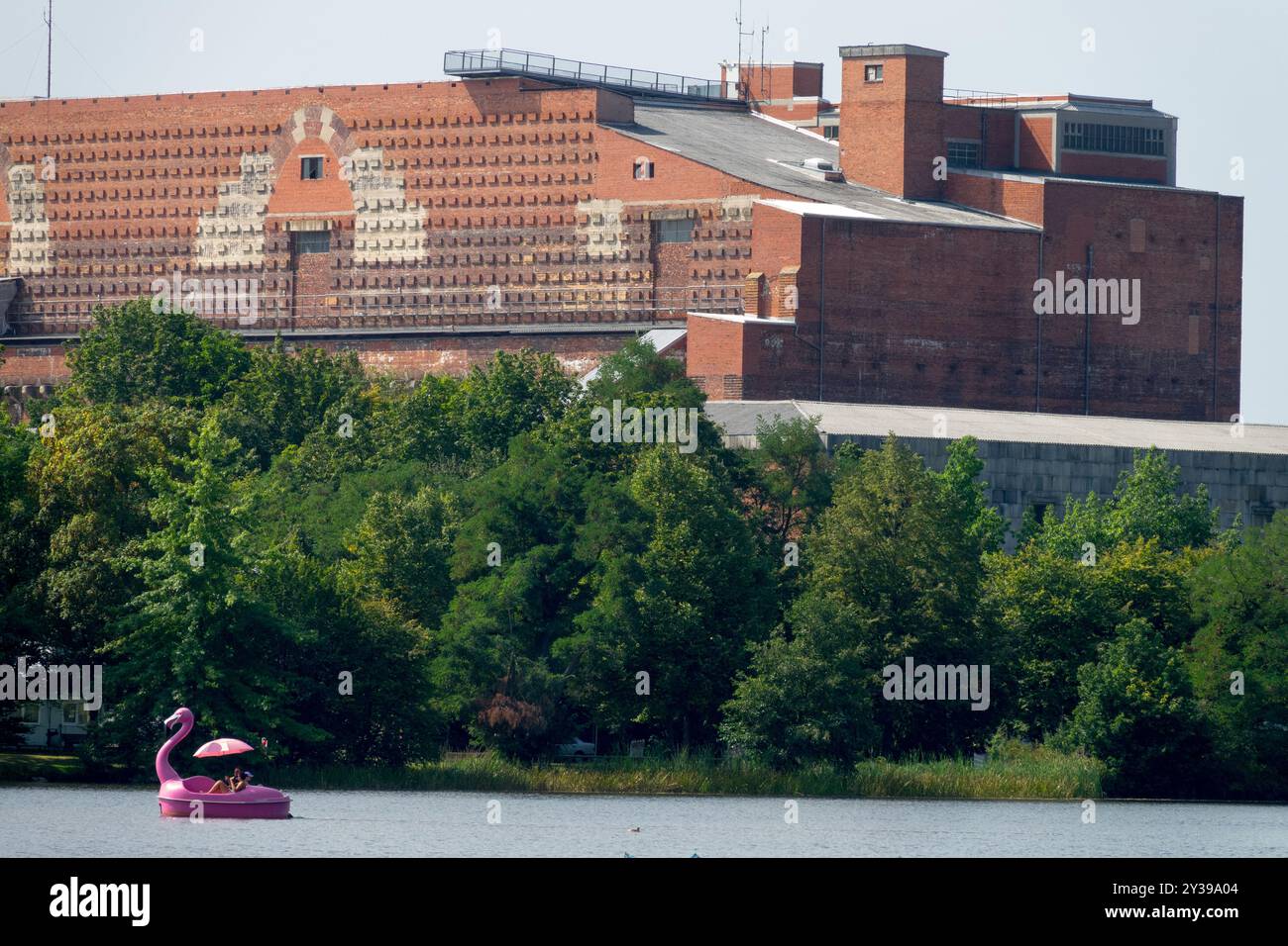 Congress hall -Fotos und -Bildmaterial in hoher Auflösung – Alamy