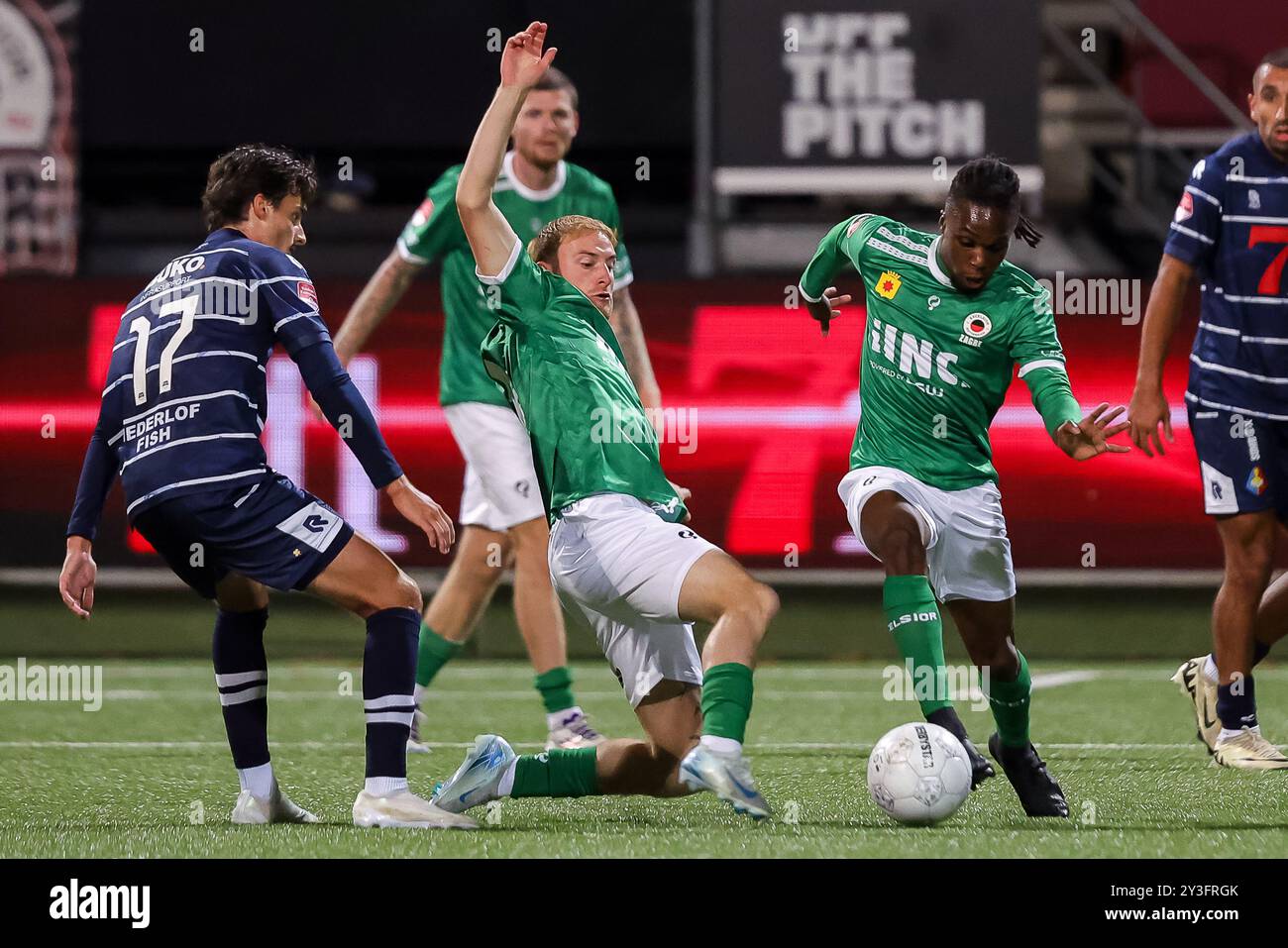 Rotterdam - Joshua Eijgenraam von Excelsior Rotterdam, Arthur Zagre von ...