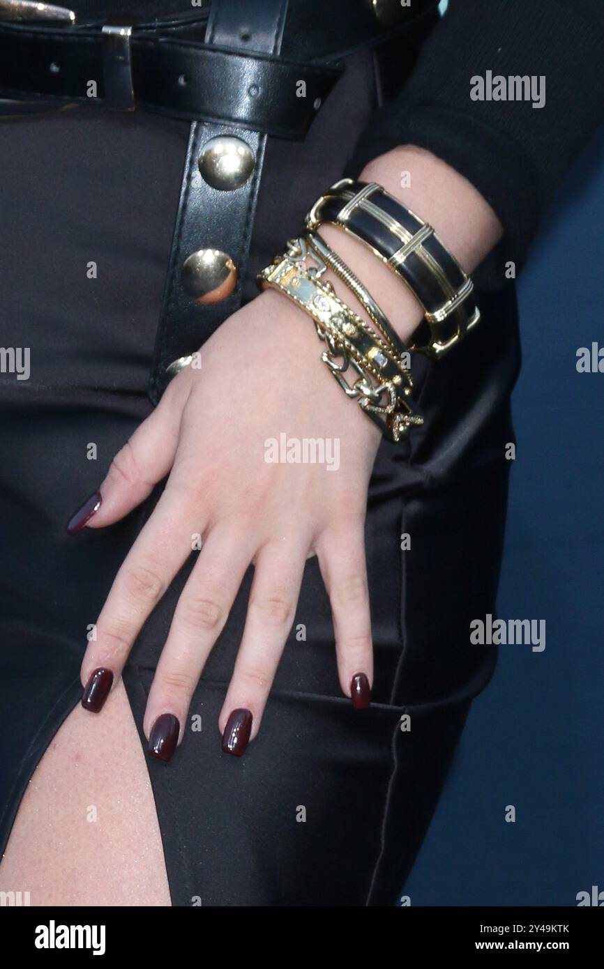 Jade pettyjohn schmuckdetail -Fotos und -Bildmaterial in hoher ...