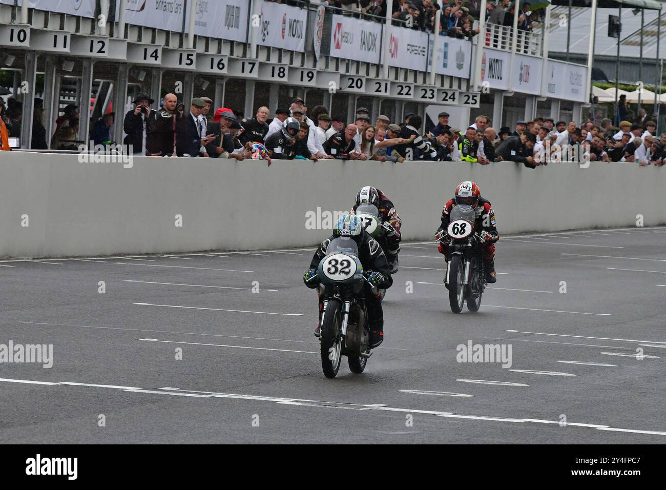 Norton velocette mss -Fotos und -Bildmaterial in hoher Auflösung – Alamy