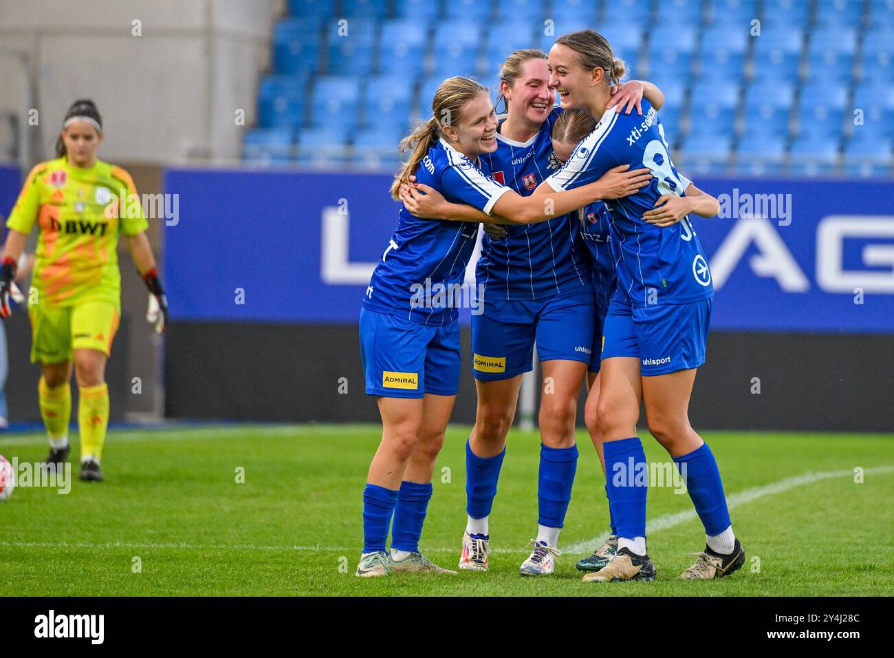 Linz, Österreich. September 2024. LINZ, ÖSTERREICH - 18. SEPTEMBER: Jubel Spielerinnen SPG Union ...