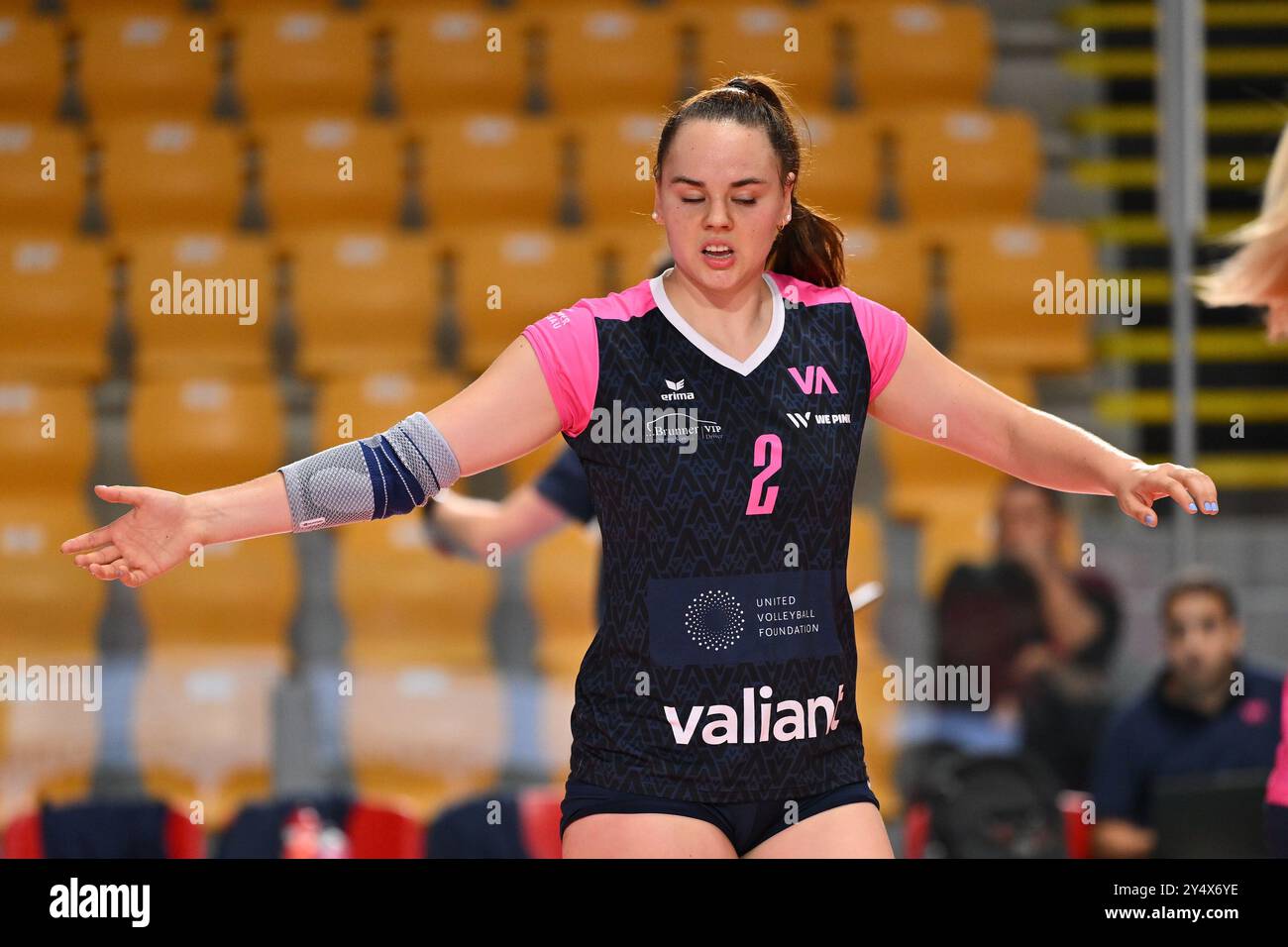 Svenja Wenger von der Volleyball Academy in Aktion während des 2. Tages des CEV Volleyball ...