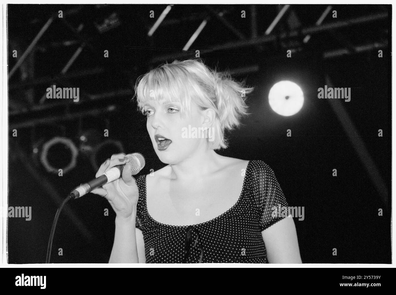 LAUREN LAVERNE, YOUNG, KENICKIE: Ein junger Lauren Laverne von der Band ...