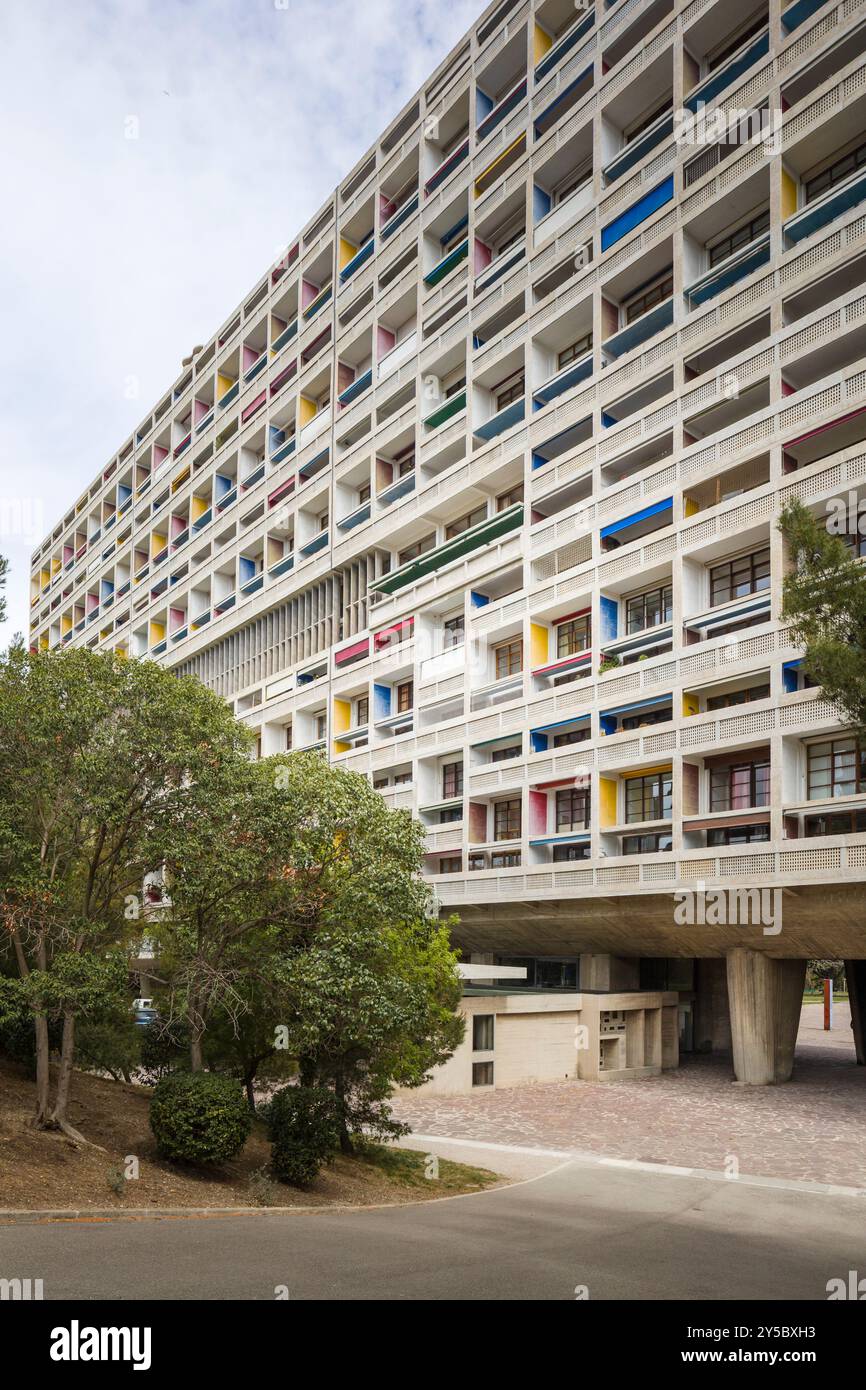Die Unité d'Habitation (oder Cité Radieuse), Marseille, von Le ...