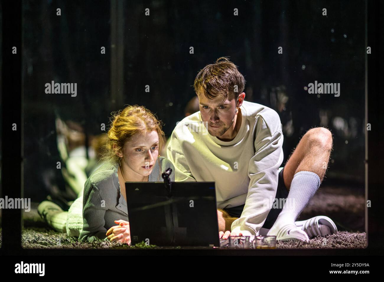 Cottbus, Deutschland. September 2024. Die Schauspieler Torben Appel und ...