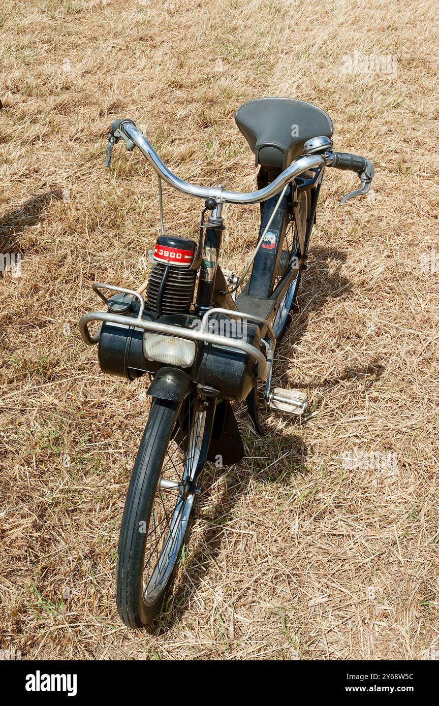 Velosolex 3800 -Fotos und -Bildmaterial in hoher Auflösung – Alamy