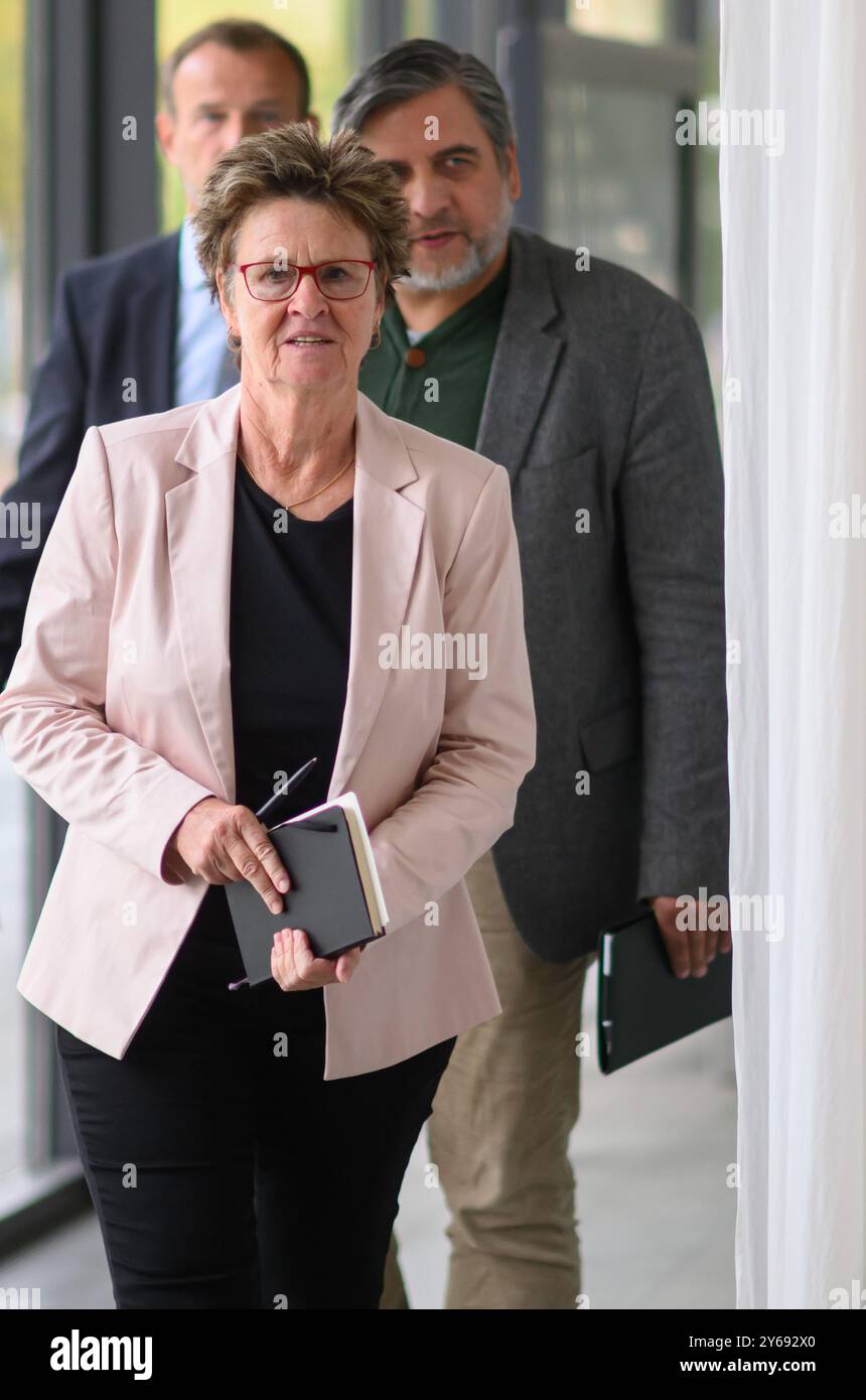 Dresden, Deutschland. September 2024. Sabine Zimmermann (M), neue ...
