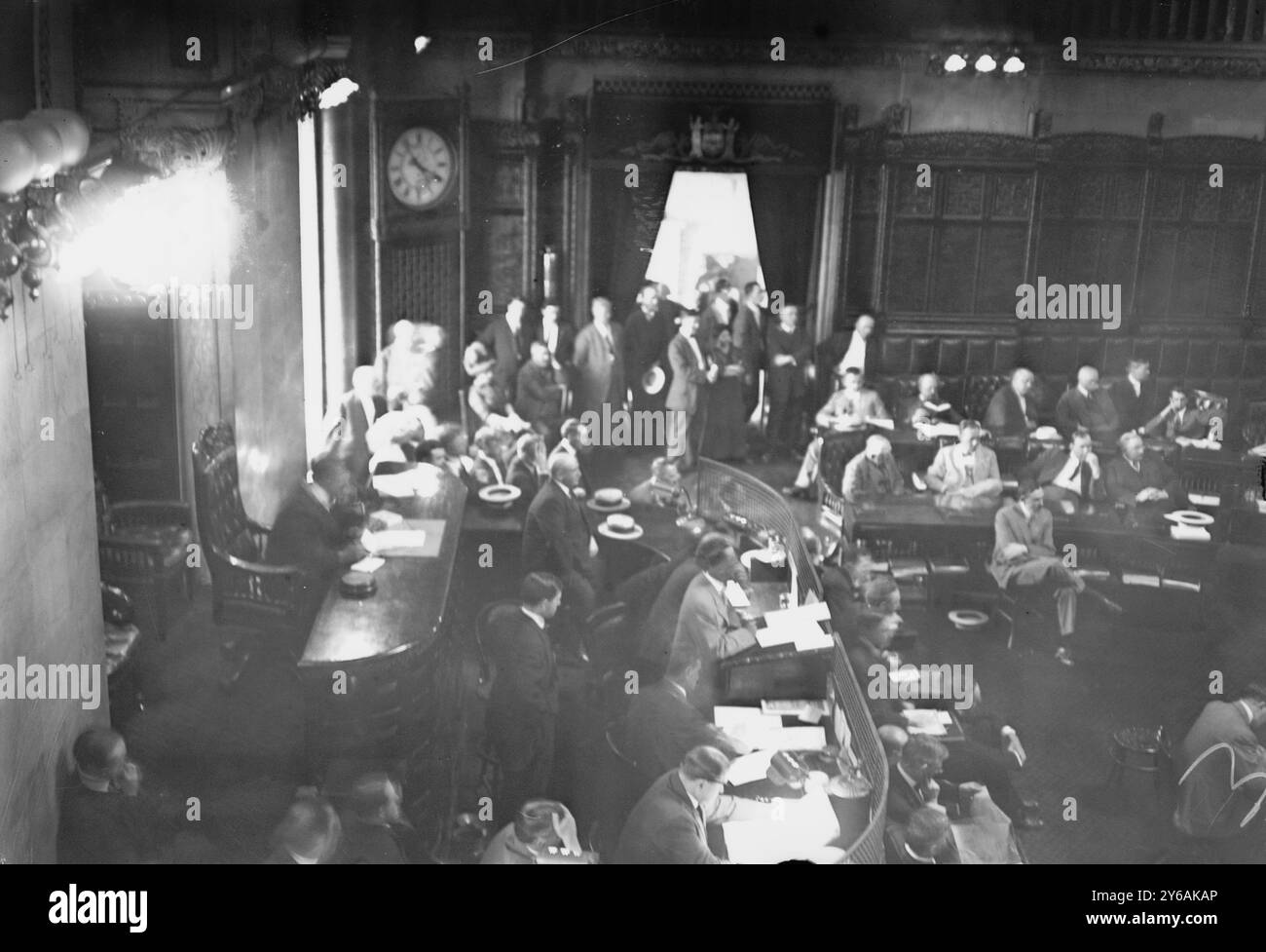 Amtsenthebung von Sulzer - 13.08.2013, Foto zeigt Amtsenthebung von ...