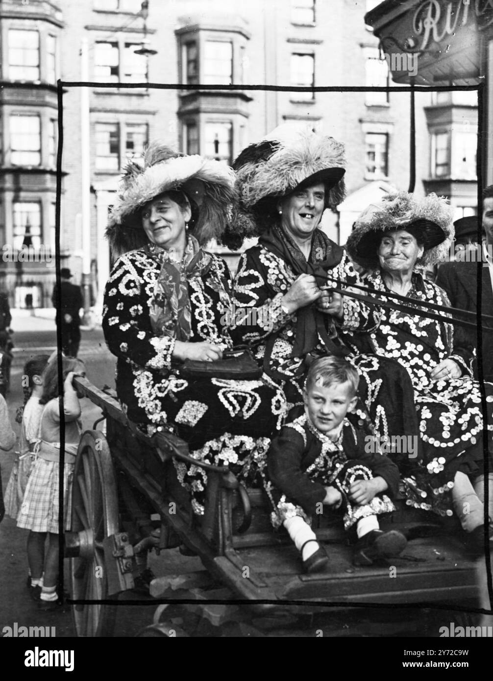Die jährliche Costermonger's Parade in Walworth, die zuletzt 1938 ...