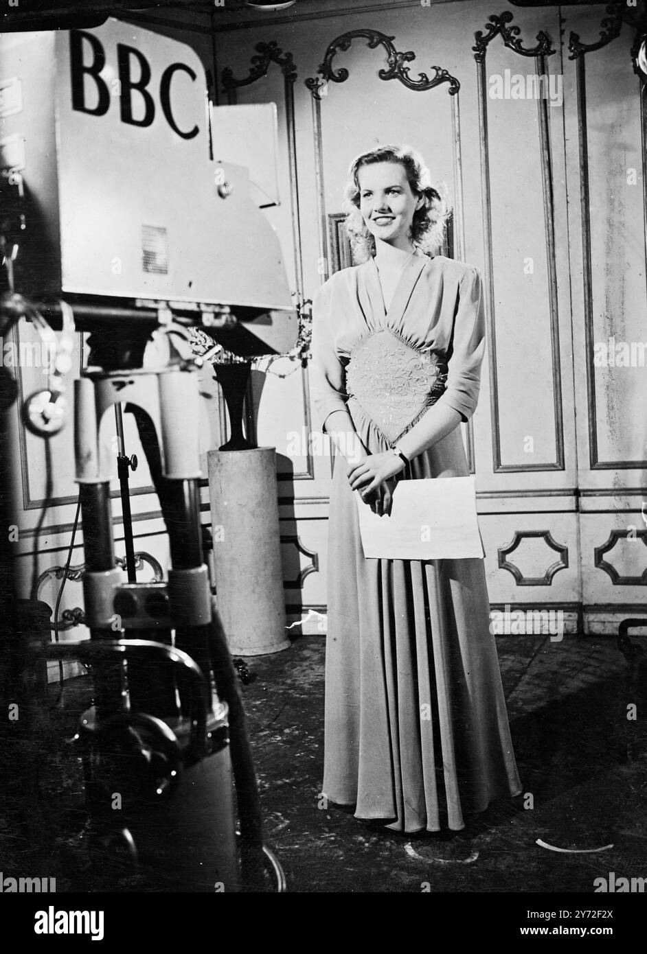 Ein großer Moment im Leben der großen, attraktiven Patricia Cutts, 21 ...