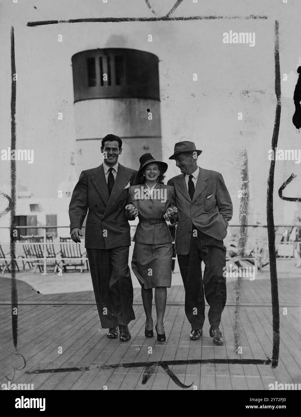 Filmstars hier aus Hollywood. Unter den Passagieren an Bord der Queen ...