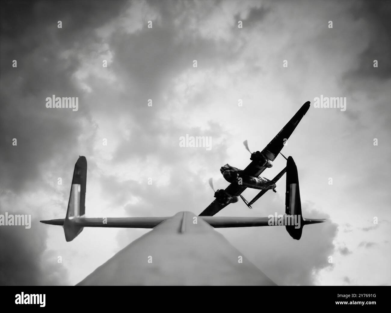 Die Avro 679 Manchester war ein britischer zweimotoriger schwerer ...