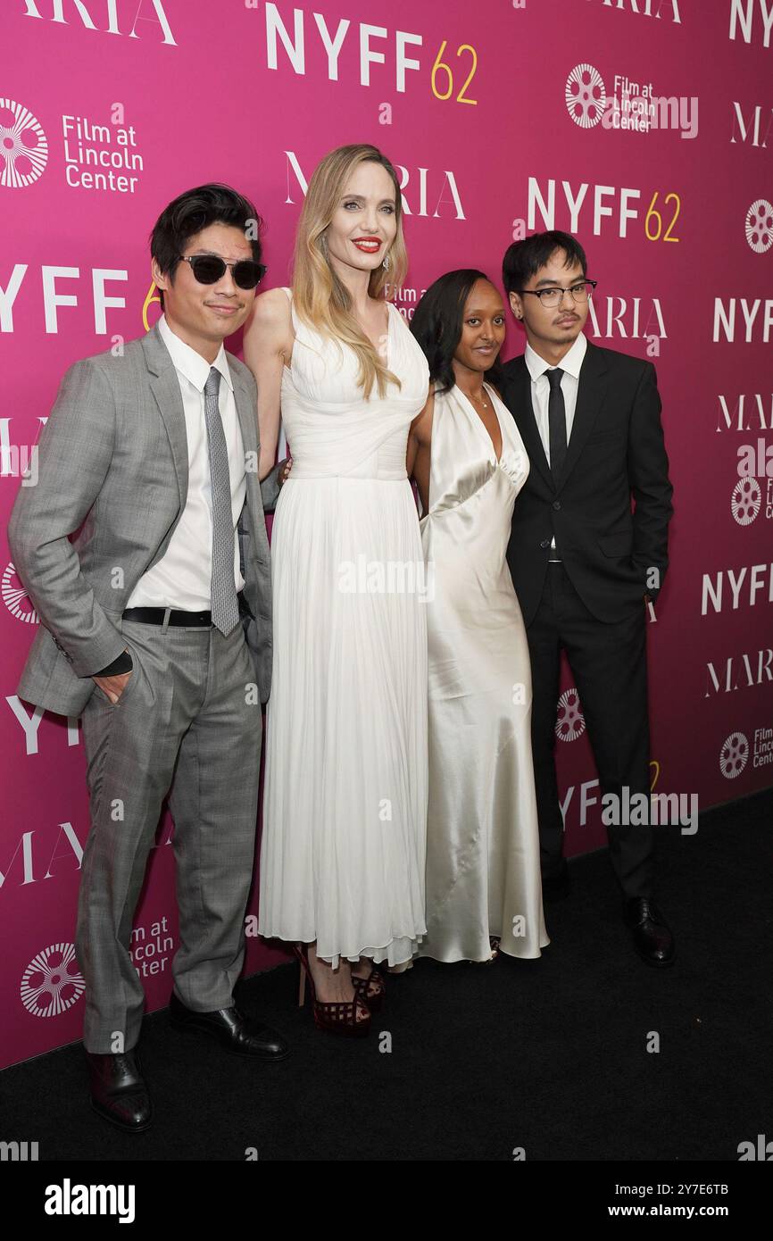 Pax Thien Jolie-Pitt, Angelina Jolie, Zahara Marley Jolie, Maddox ...