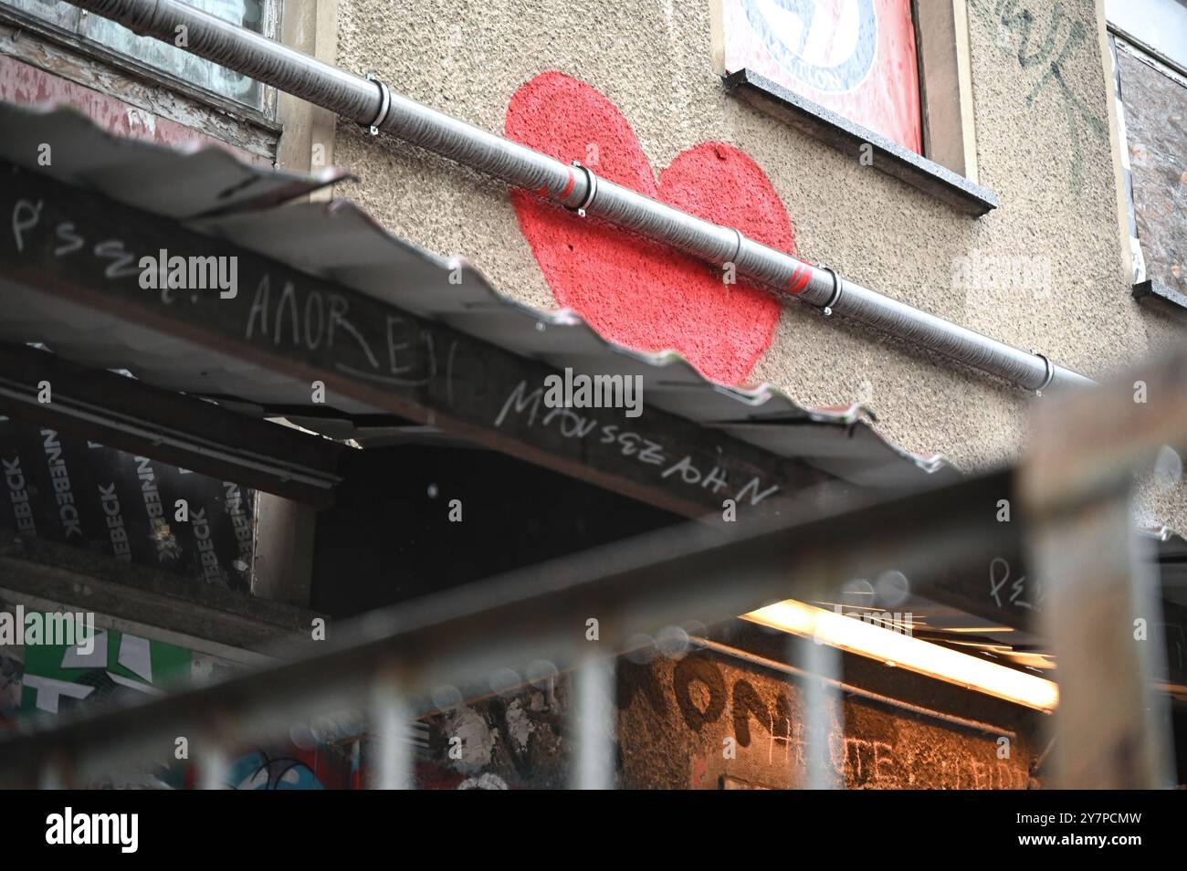 Berlin, Deutschland. Oktober 2024. Der linke Alternative-Techno-Club "About blank" in Berlin ...