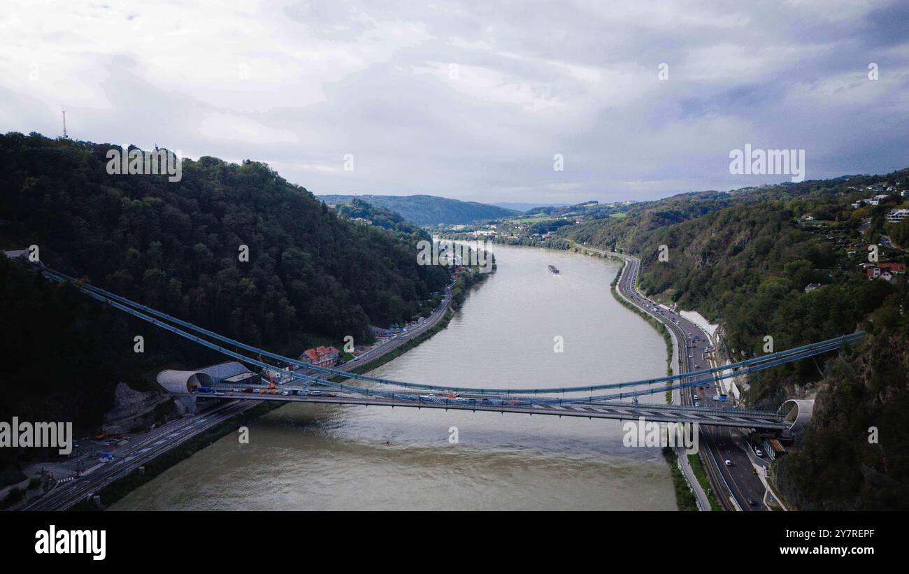 01.10.2024, Linz, AUT, unterwegs in Oberösterreich, Symbolbild ...