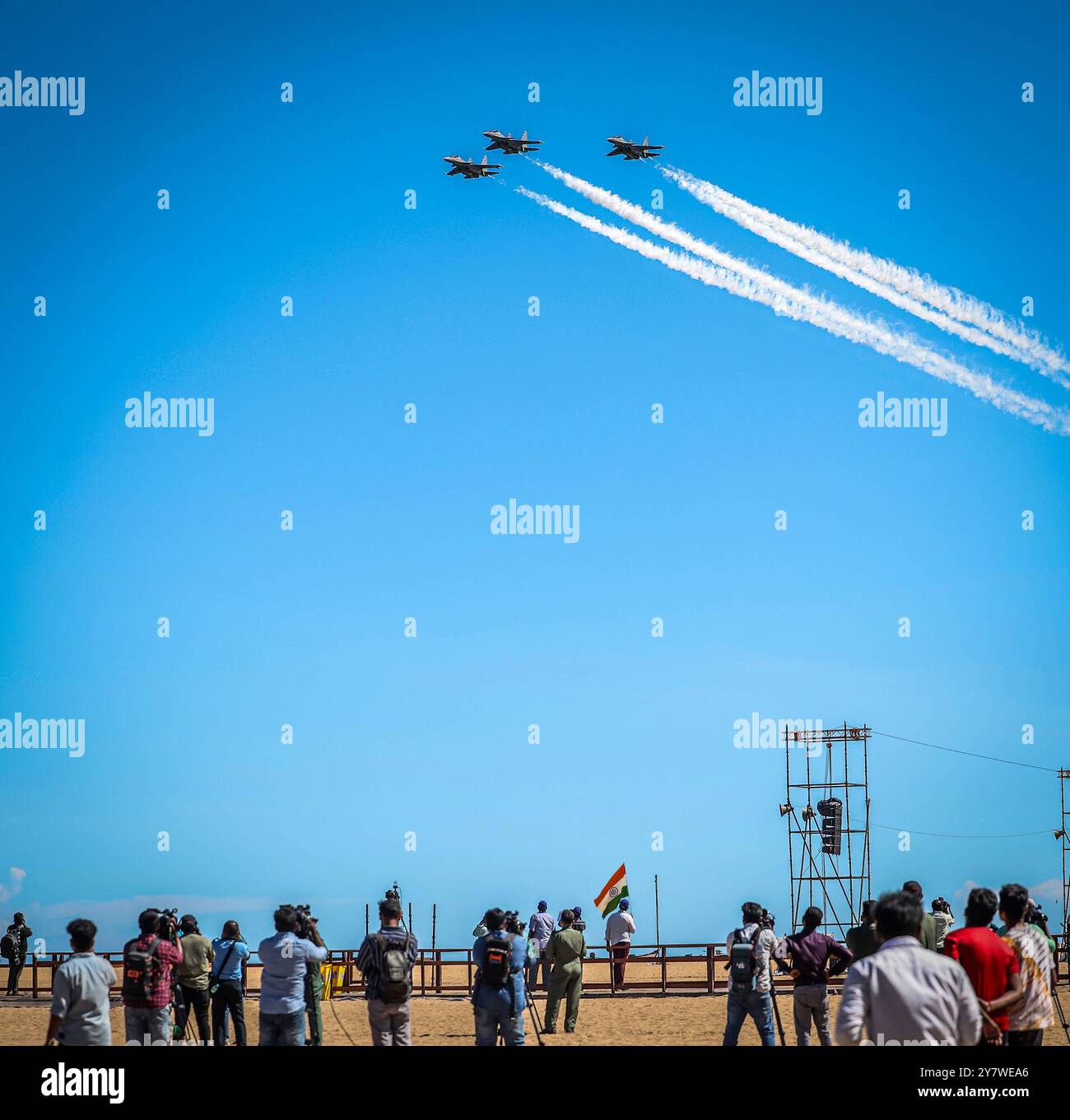 Air Show von IAF die 92. Air Adventure Show Chennai Air Show 2024 der ...