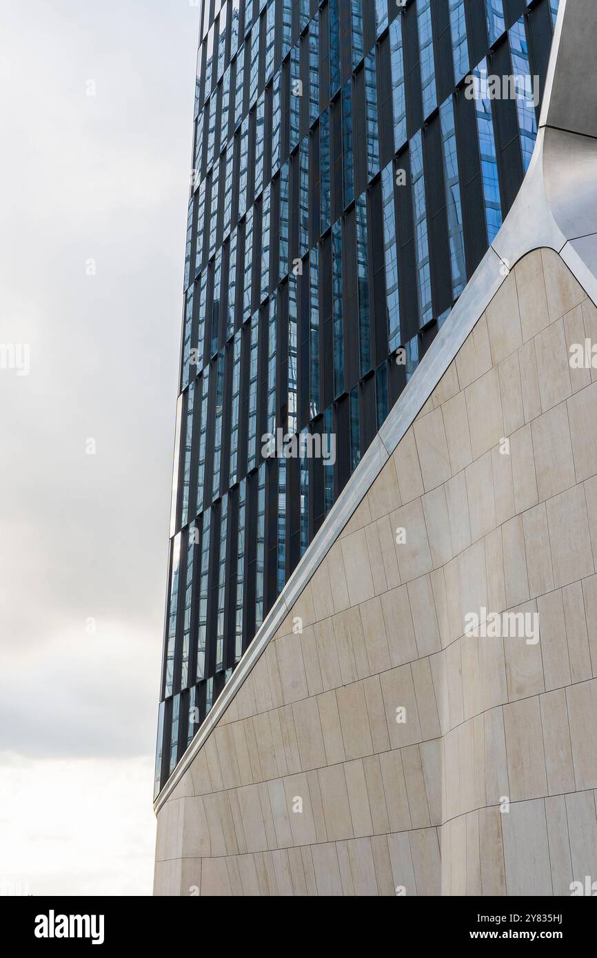 Detail, das Bloomberg Building, ein NYC Kulturzentrum, wo die High Line ...