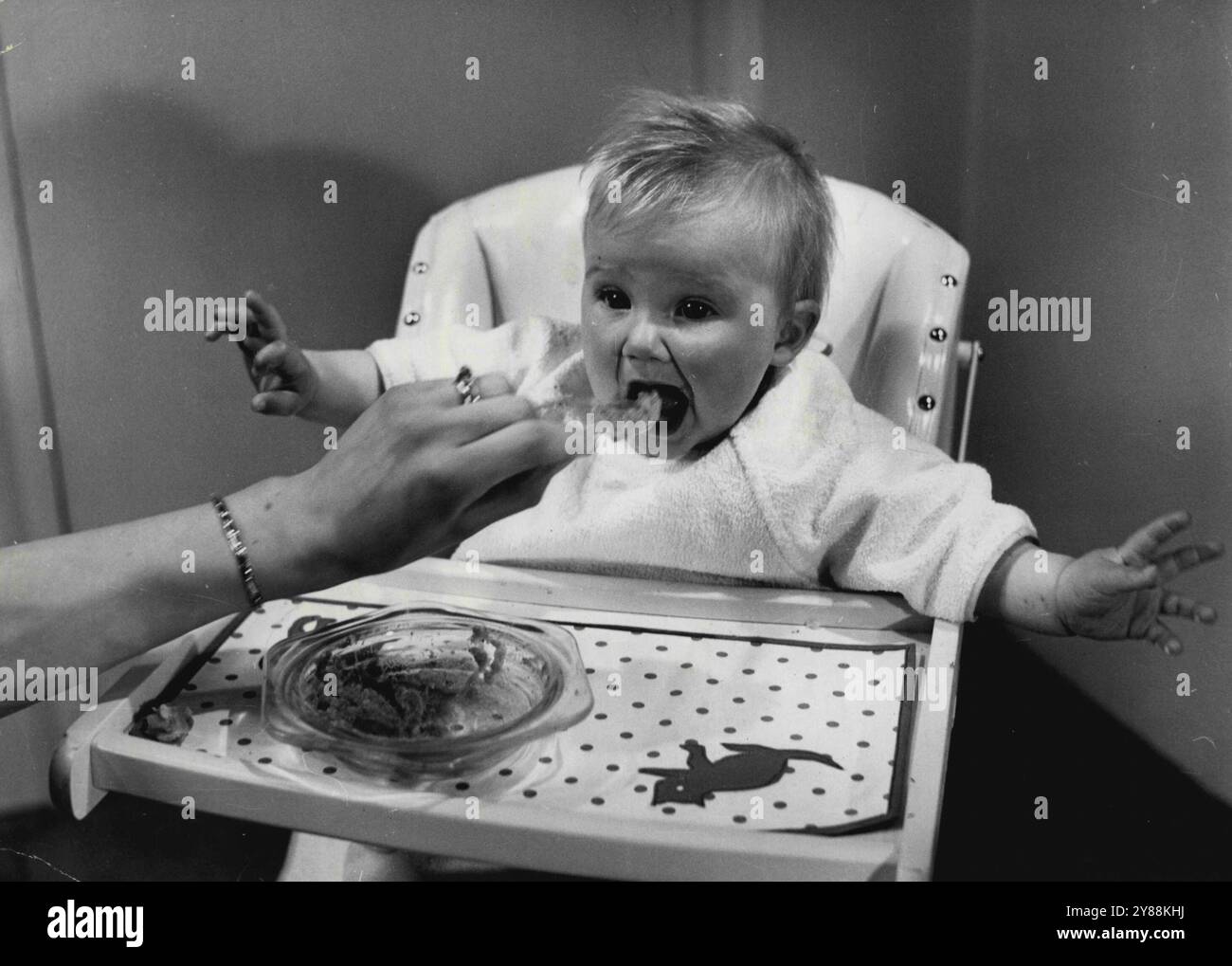 Neun Monate alt: Nach neun Monaten ist Mary aus der Kinderroutine und ...