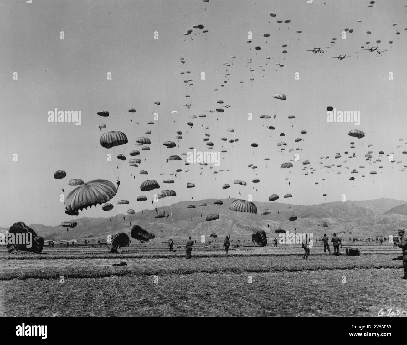 Far Fast Air Forces C-119 fliegende Boxwagen der 315. Luftdivision ...