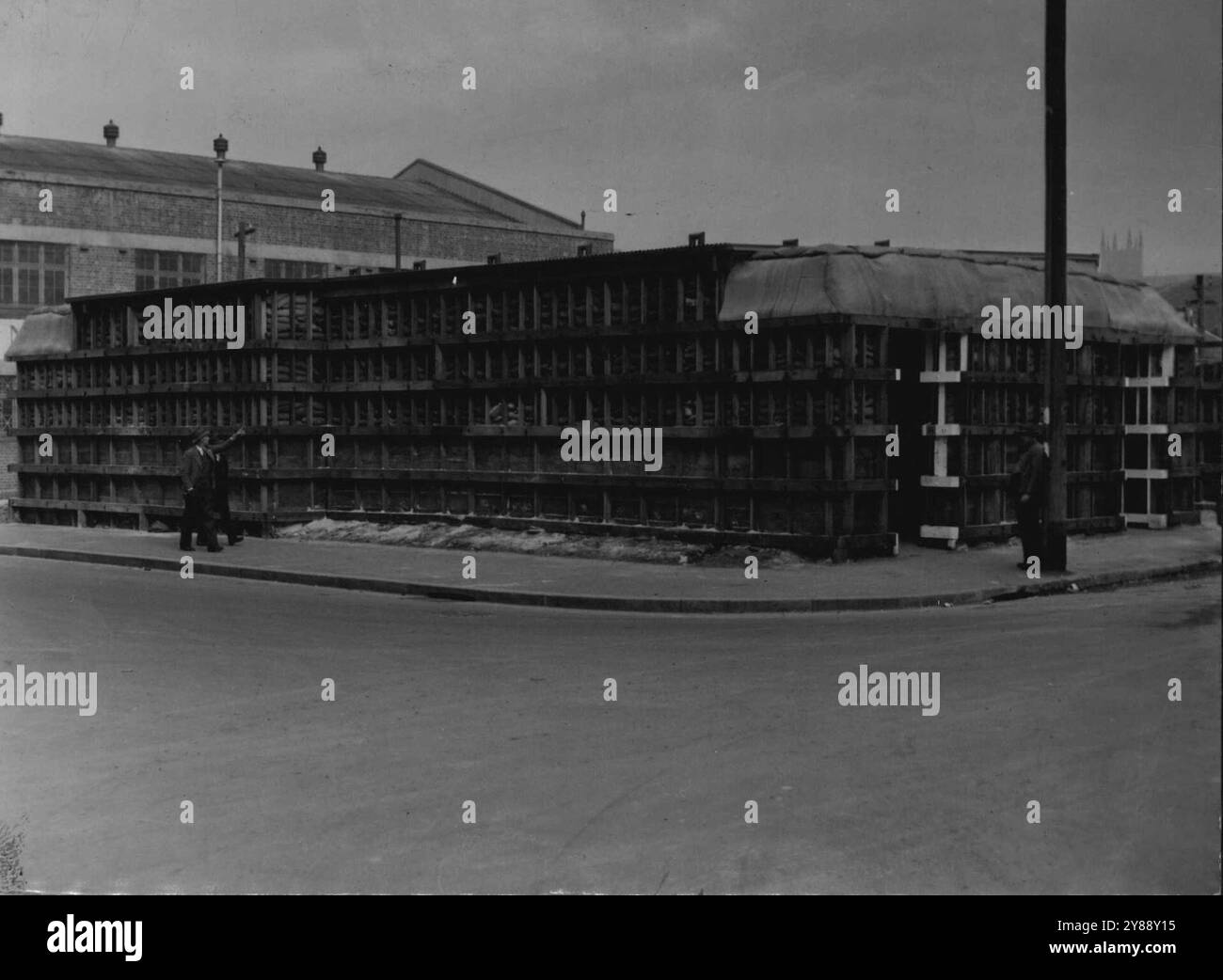RAID Shelter Built of Sand in Frames - dieser große Luftschutzraum in ...