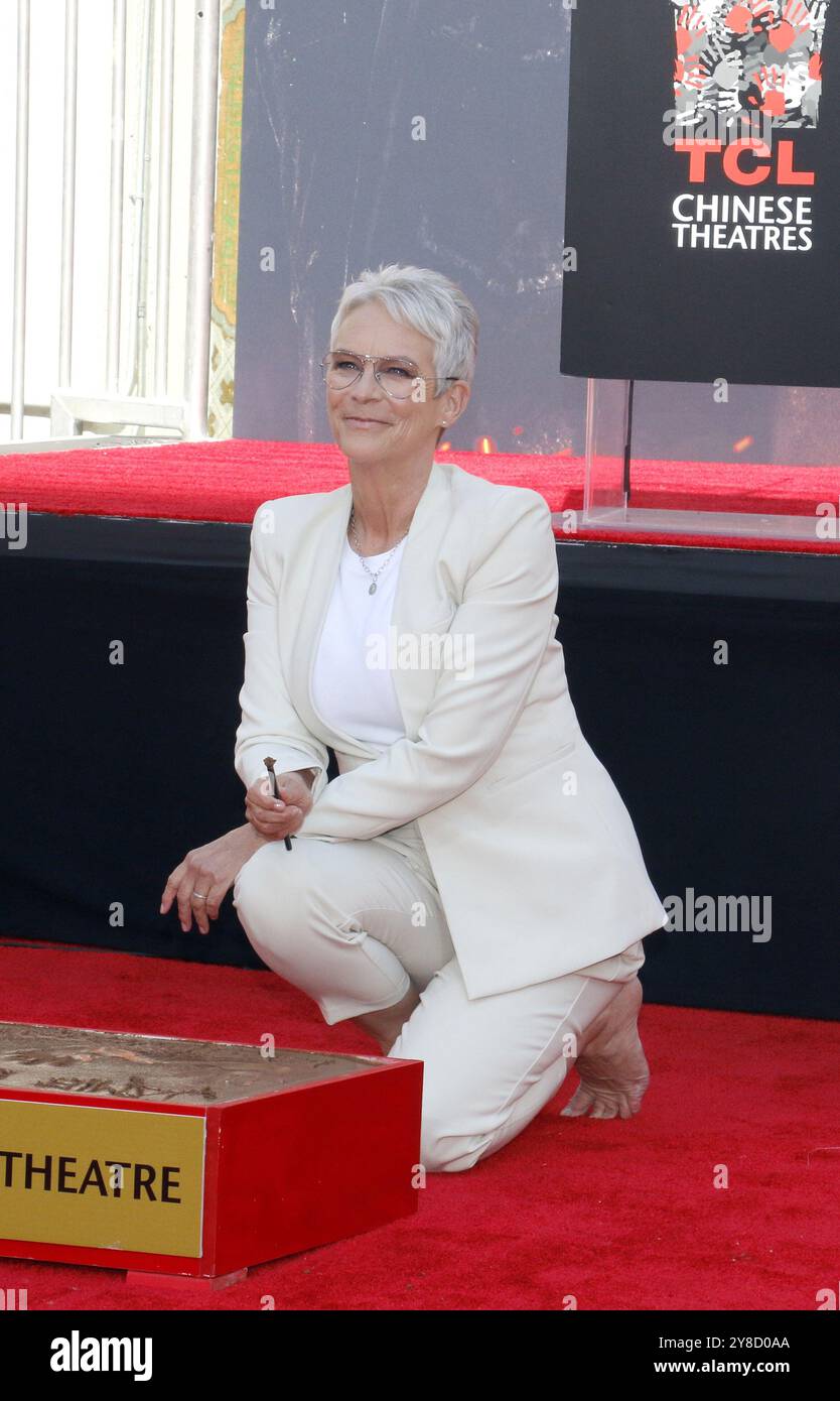 Jamie Lee Curtis bei Jamie Lee Curtis Hand and Footprint in Zement ...